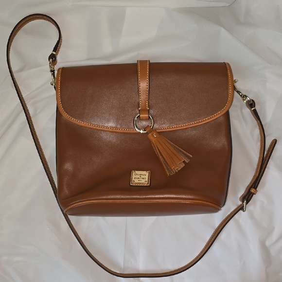 Dooney & Bourke | Bags | Dooney Bourke Brown Florentine Vacchetta ...